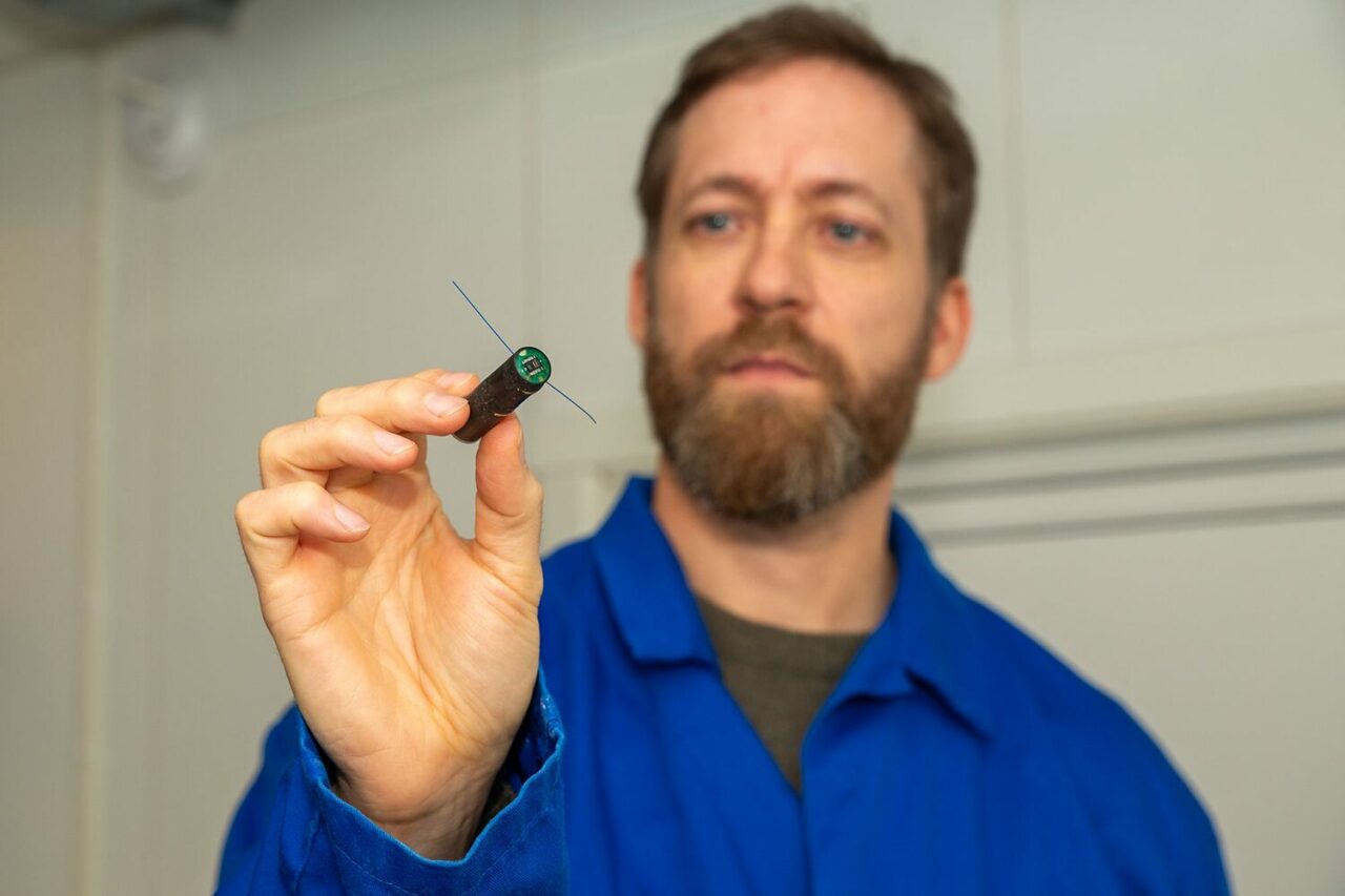 Can an implant help improve animal welfare and health in salmon ...